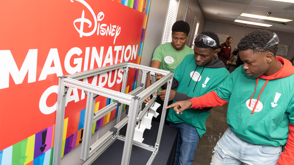 Disney Imagination Campus Hosts Florida Students for Technology Workshop at EPCOT during ...